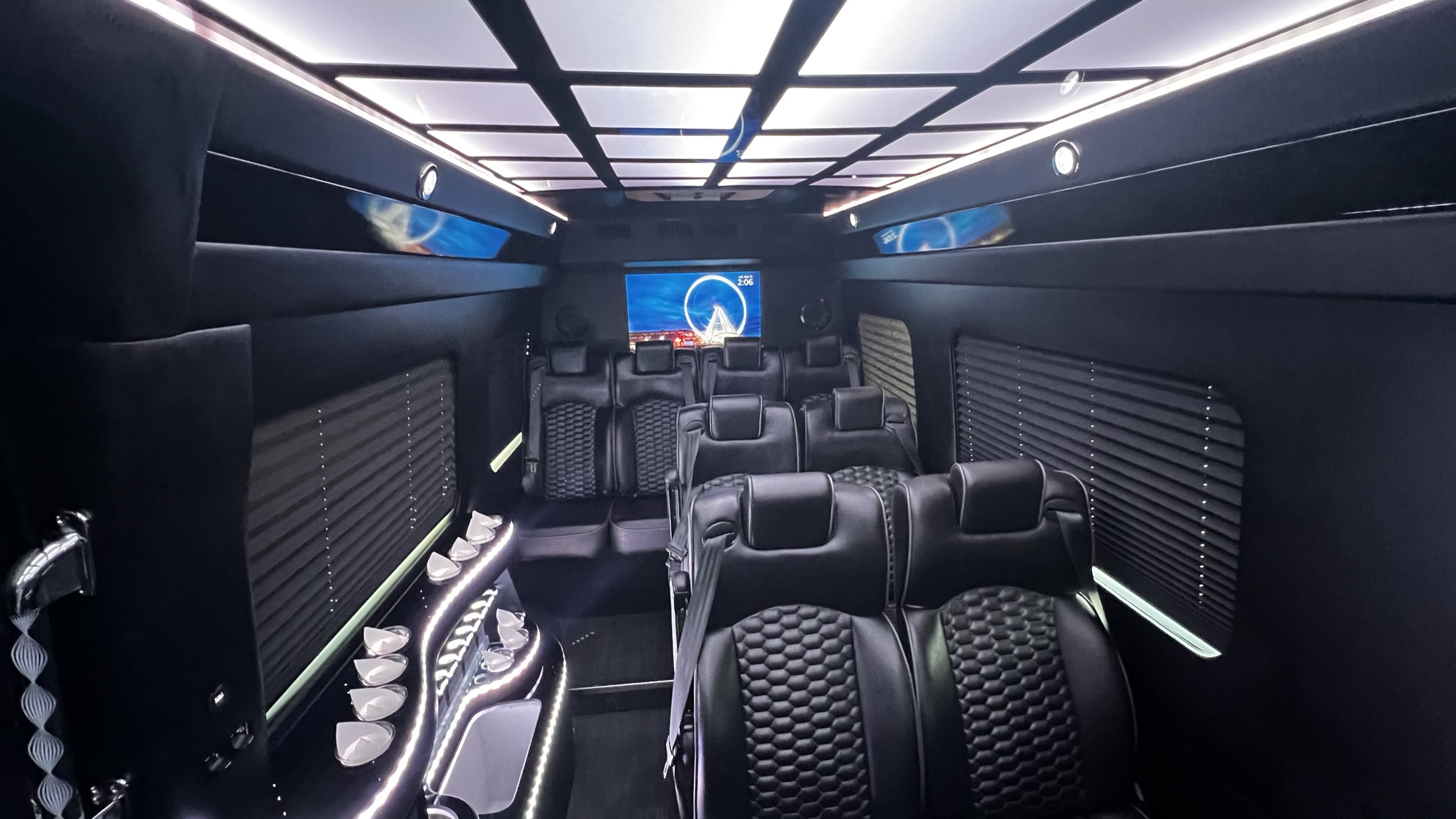 2020 Mercedes-Benz Sprinter 2500 170 Ext Shuttle by Moonlight ...